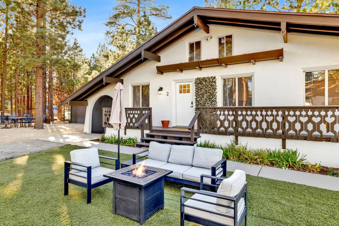 112 M² Hotel ∙ 2 Bedrooms ∙ 8 Guests - Sugarloaf, CA