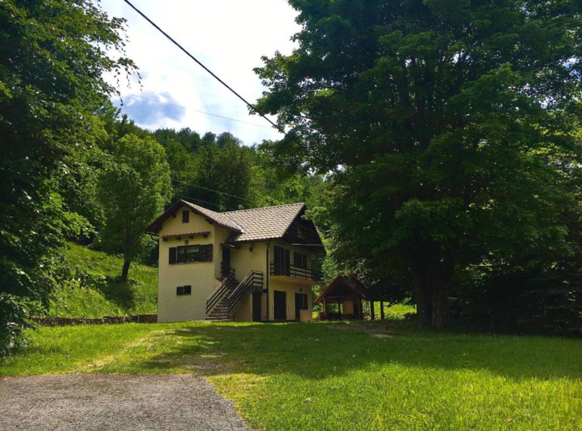 80 M² Ferienhaus ∙ 2 Schlafzimmer ∙ 6 Gäste - Kroatien