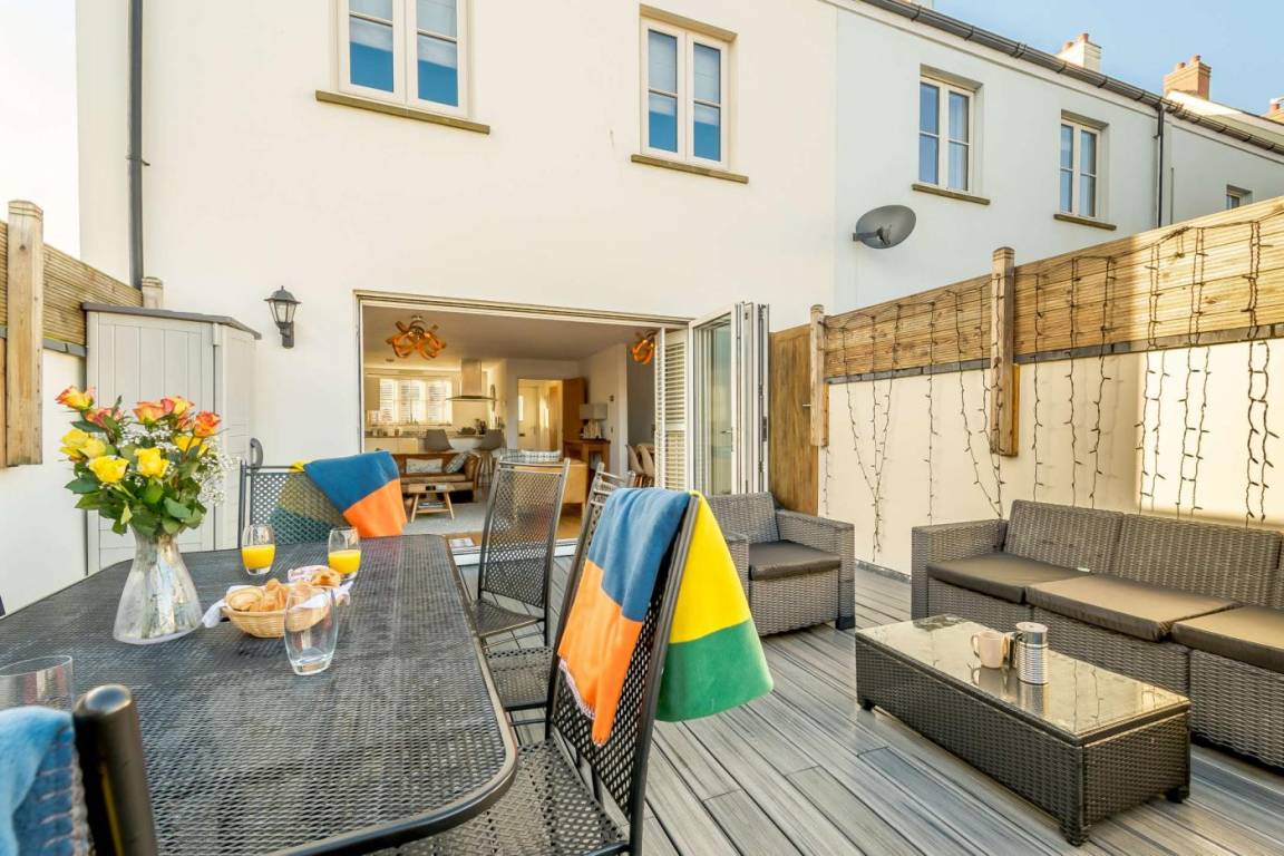 Cottage ∙ 4 Bedrooms ∙ 7 Guests - Saundersfoot
