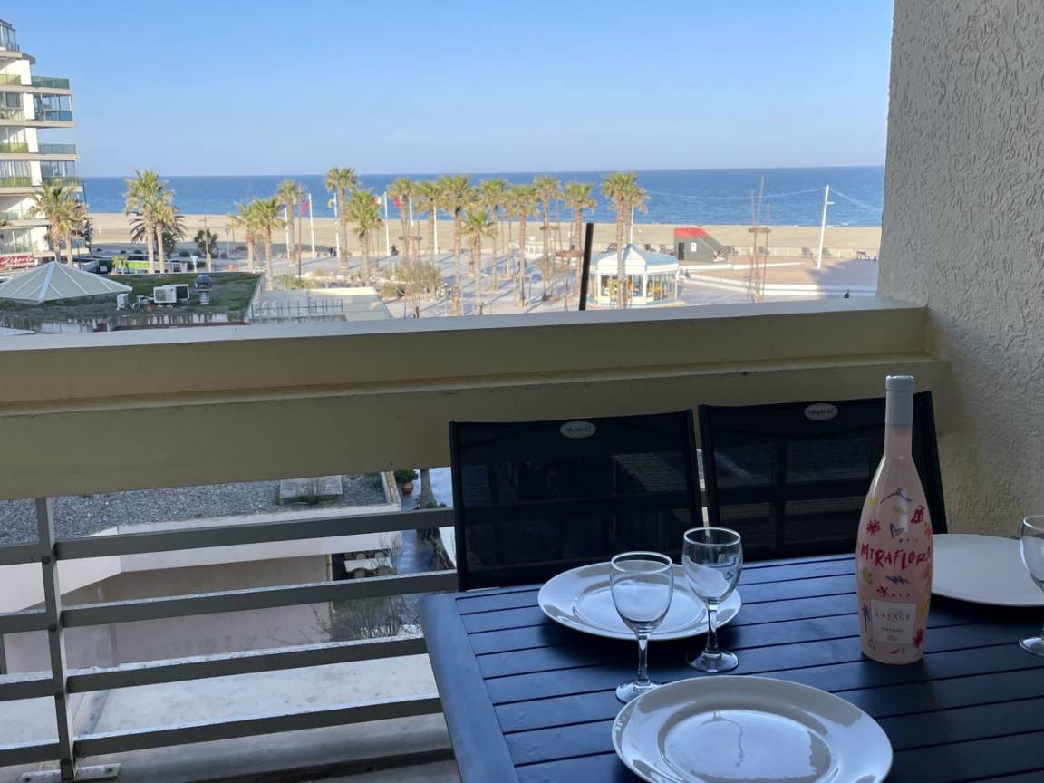 28 M² Appartement ∙ 2 Chambres ∙ 5 Personnes - Étang de Canet-Saint-Nazaire