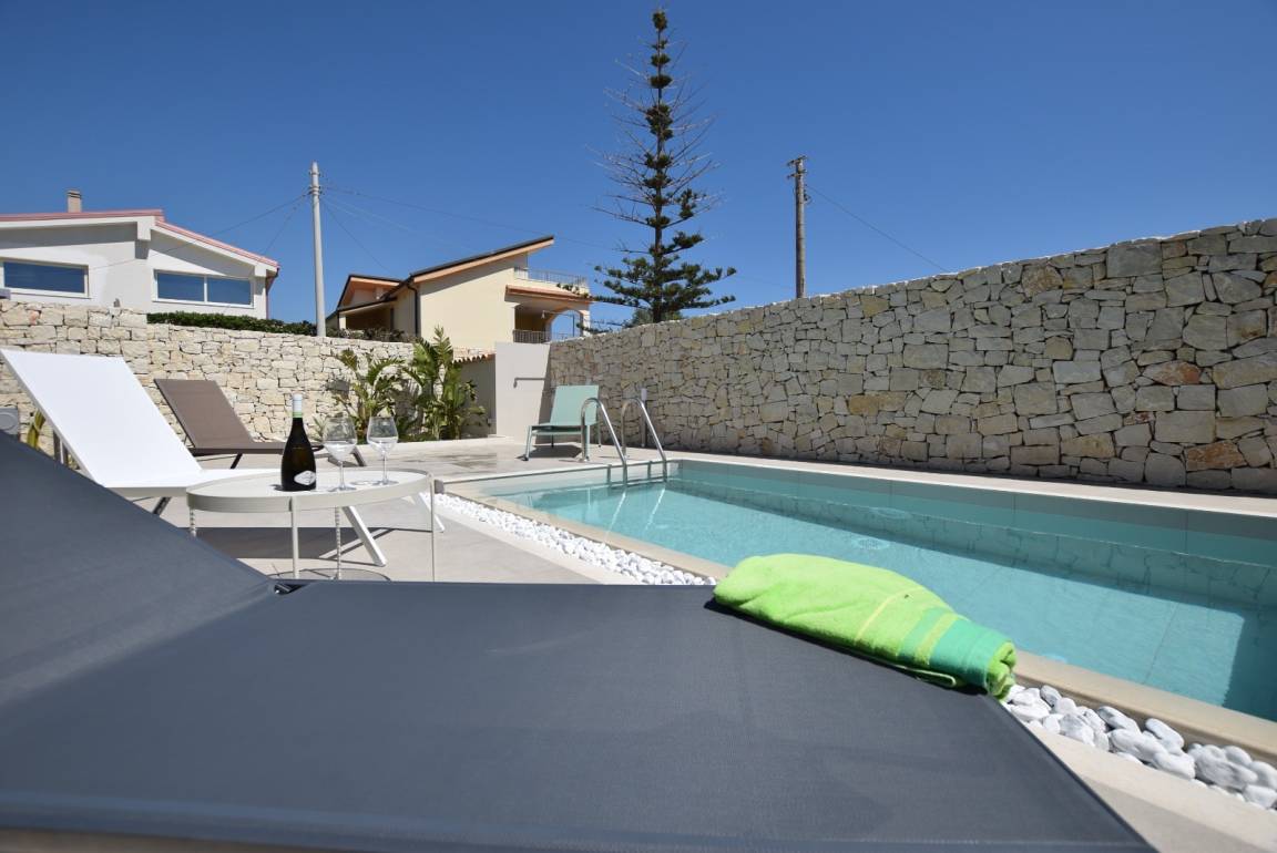 Villa ∙ 2 Habitaciones ∙ 5 Huéspedes - Pachino