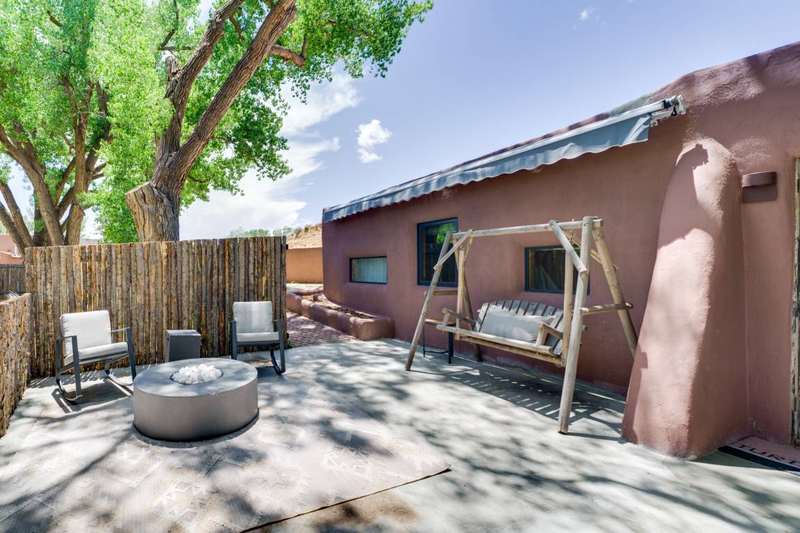139 M² House ∙ 2 Bedrooms ∙ 6 Guests - Taos, NM