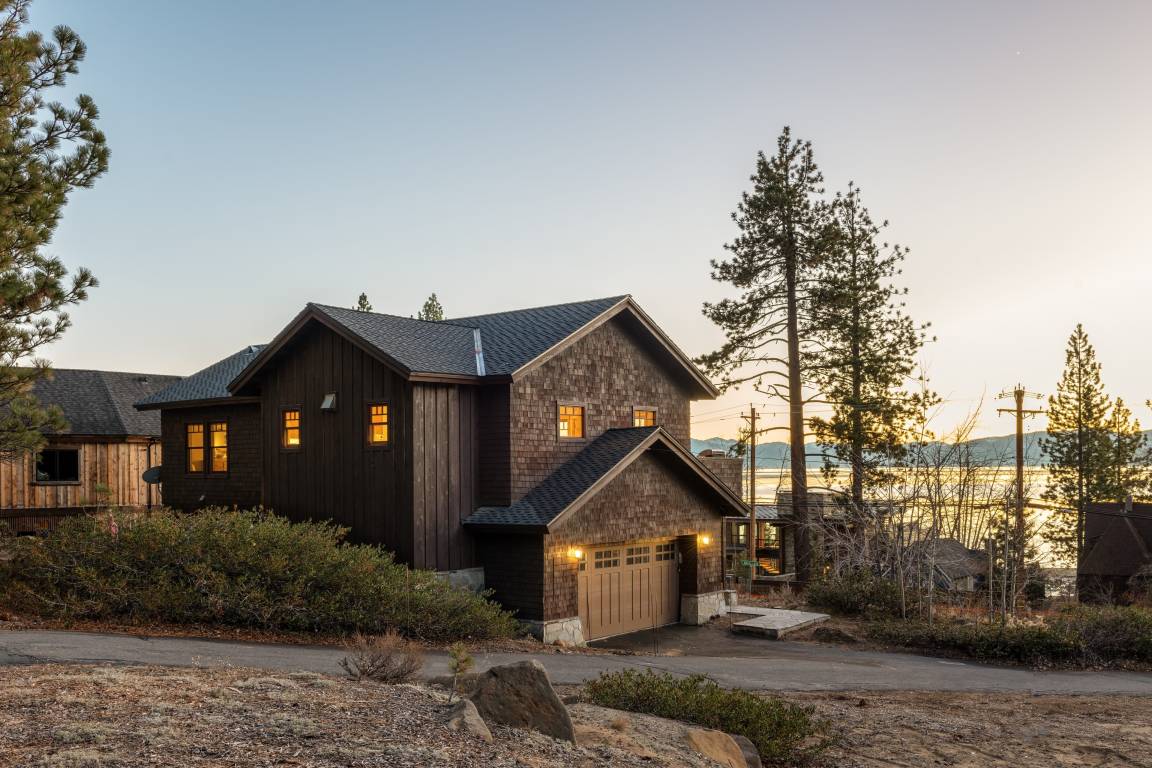 267 M² Ferienhaus ∙ 4 Schlafzimmer ∙ 10 Gäste - North Lake Tahoe, CA