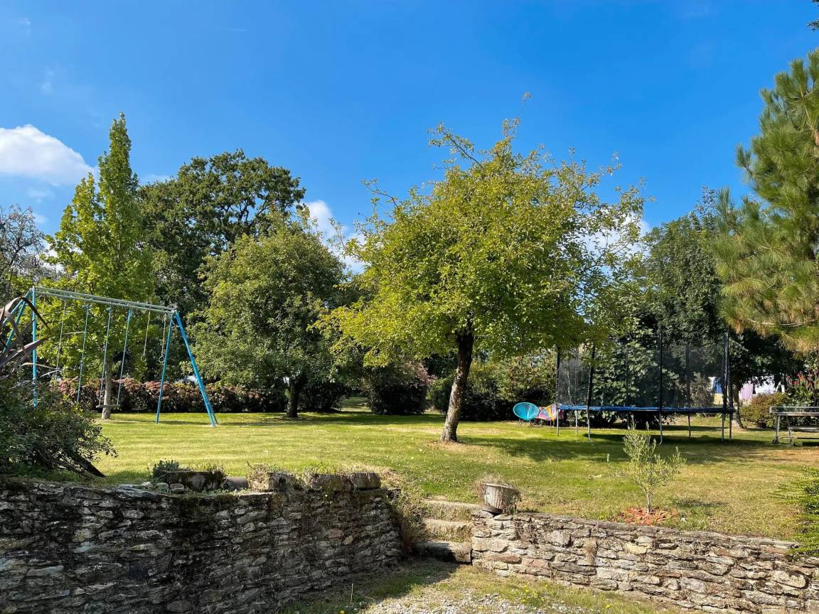 115 M² Maison De Vacances ∙ 3 Chambres ∙ 6 Personnes - Ploërmel