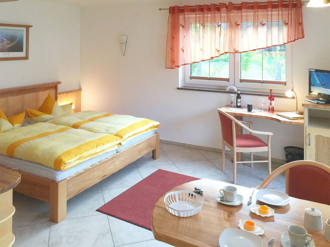 30 M² Appartement ∙ 1 Slaapkamer ∙ 2 Gasten - Prerow