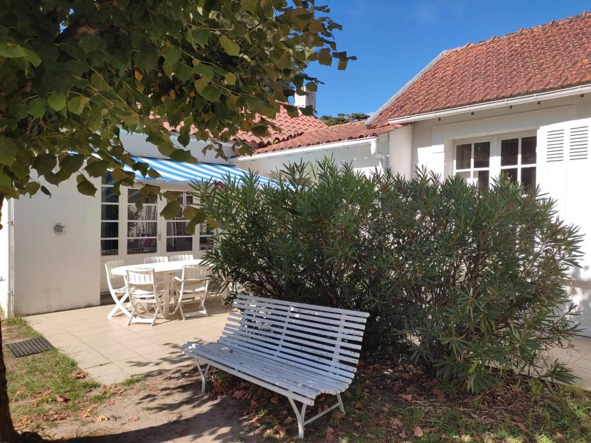 120 M² House ∙ 5 Bedrooms ∙ 12 Guests - Saint-Jean-de-Monts