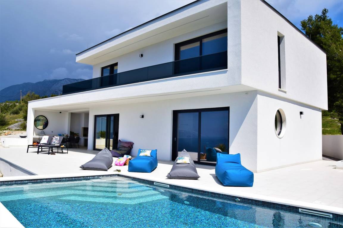 220 M² Villa ∙ 2 Schlafzimmer ∙ 4 Gäste - Tučepi