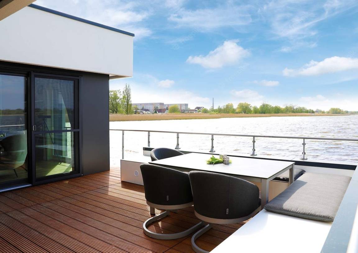 85 M² Hausboot ∙ 3 Schlafzimmer ∙ 6 Gäste - Ribnitz-Damgarten