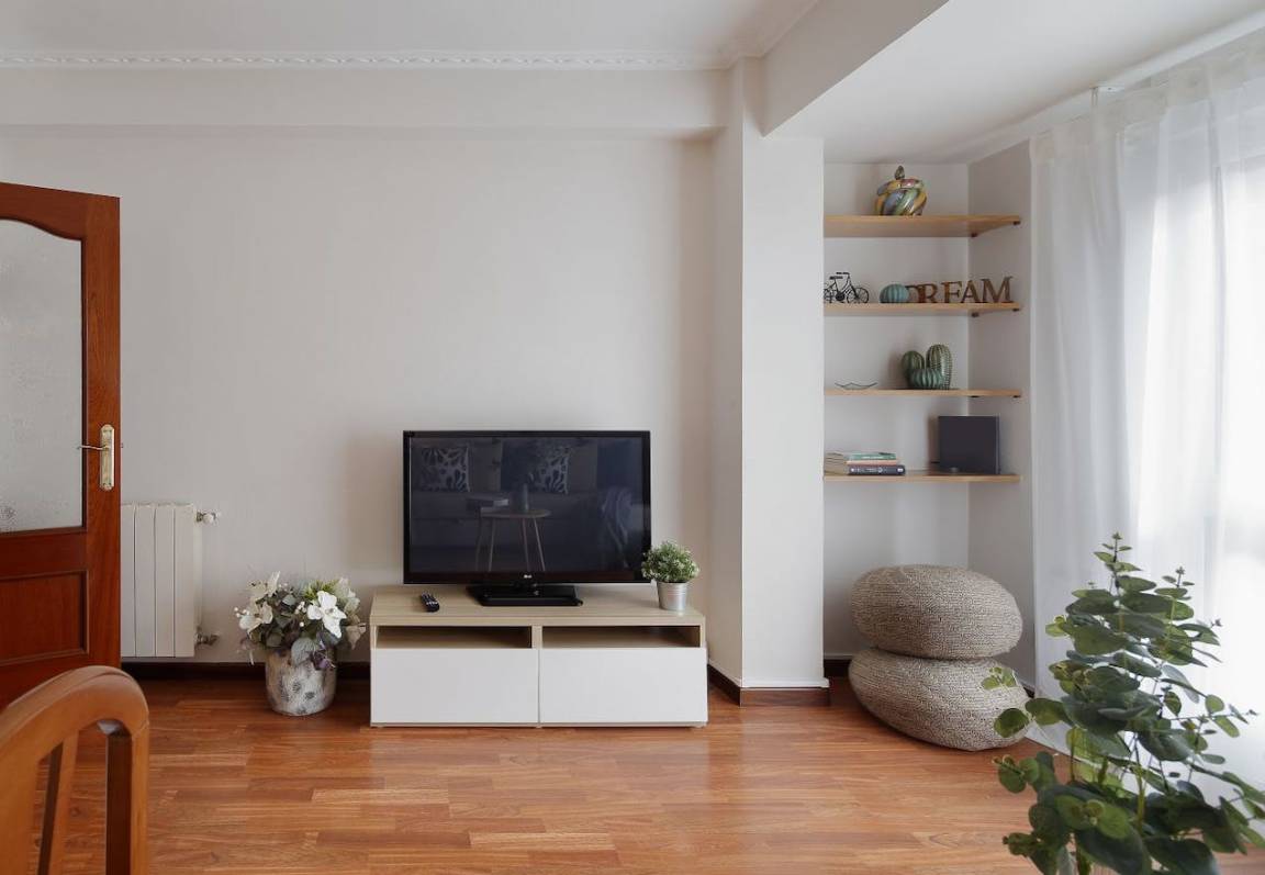 85 M² Apartment ∙ 3 Bedrooms ∙ 6 Guests - Gijón
