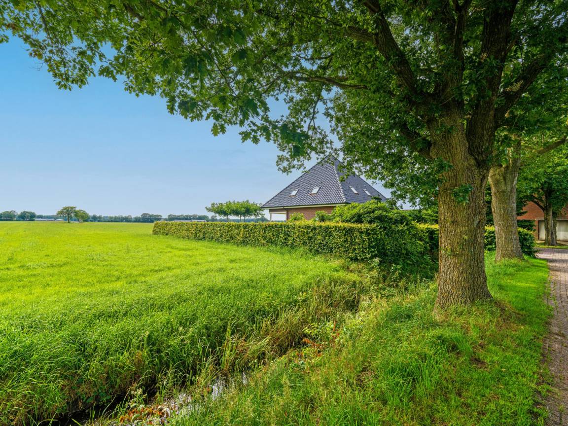 250 M² Ferienhaus ∙ 3 Schlafzimmer ∙ 8 Gäste - Ommen