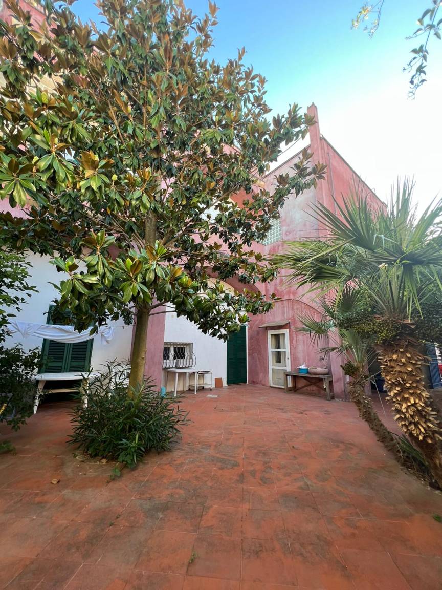 300 M² Huis ∙ 3 Slaapkamers ∙ 6 Gasten - Tricase
