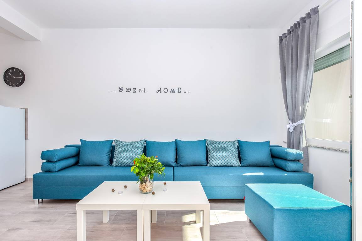 98 M² Apartment ∙ 3 Bedrooms ∙ 6 Guests - Crikvenica