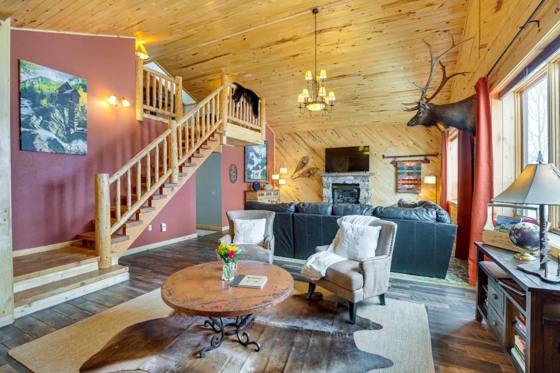251 M² House ∙ 4 Bedrooms ∙ 12 Guests - Gunnison, CO