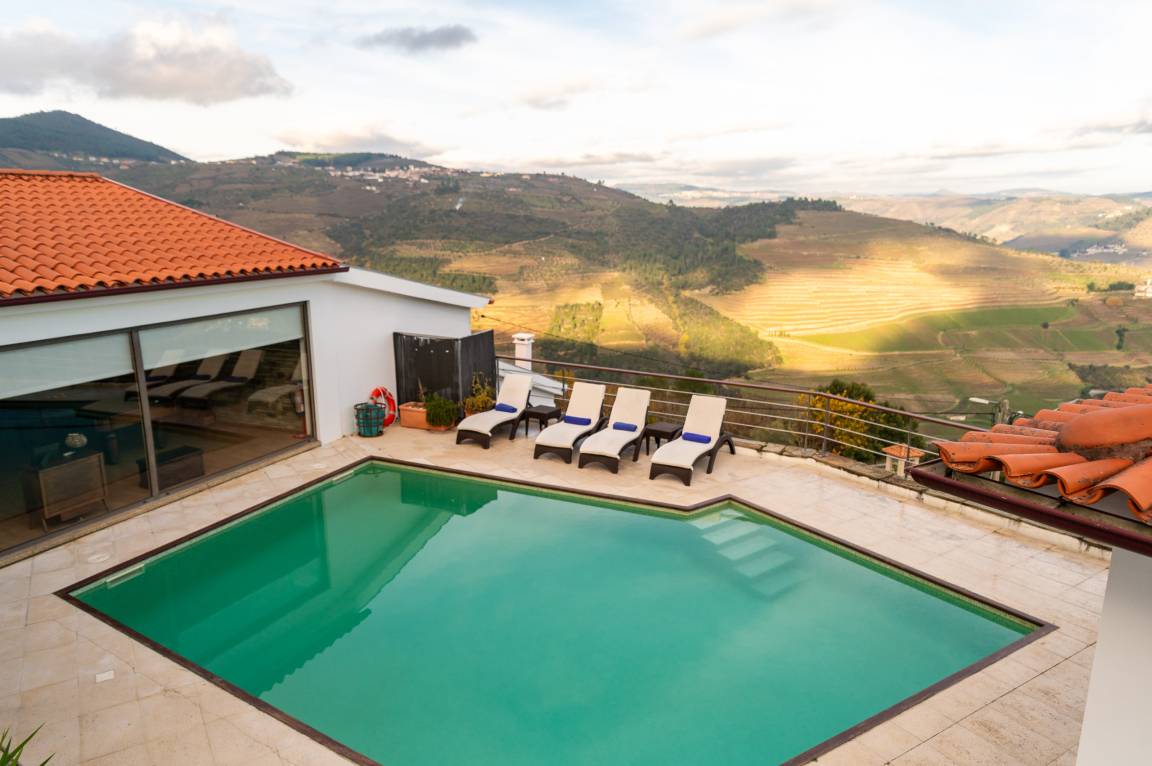 461 M² Villa ∙ 3 Bedrooms ∙ 9 Guests - Pinhão