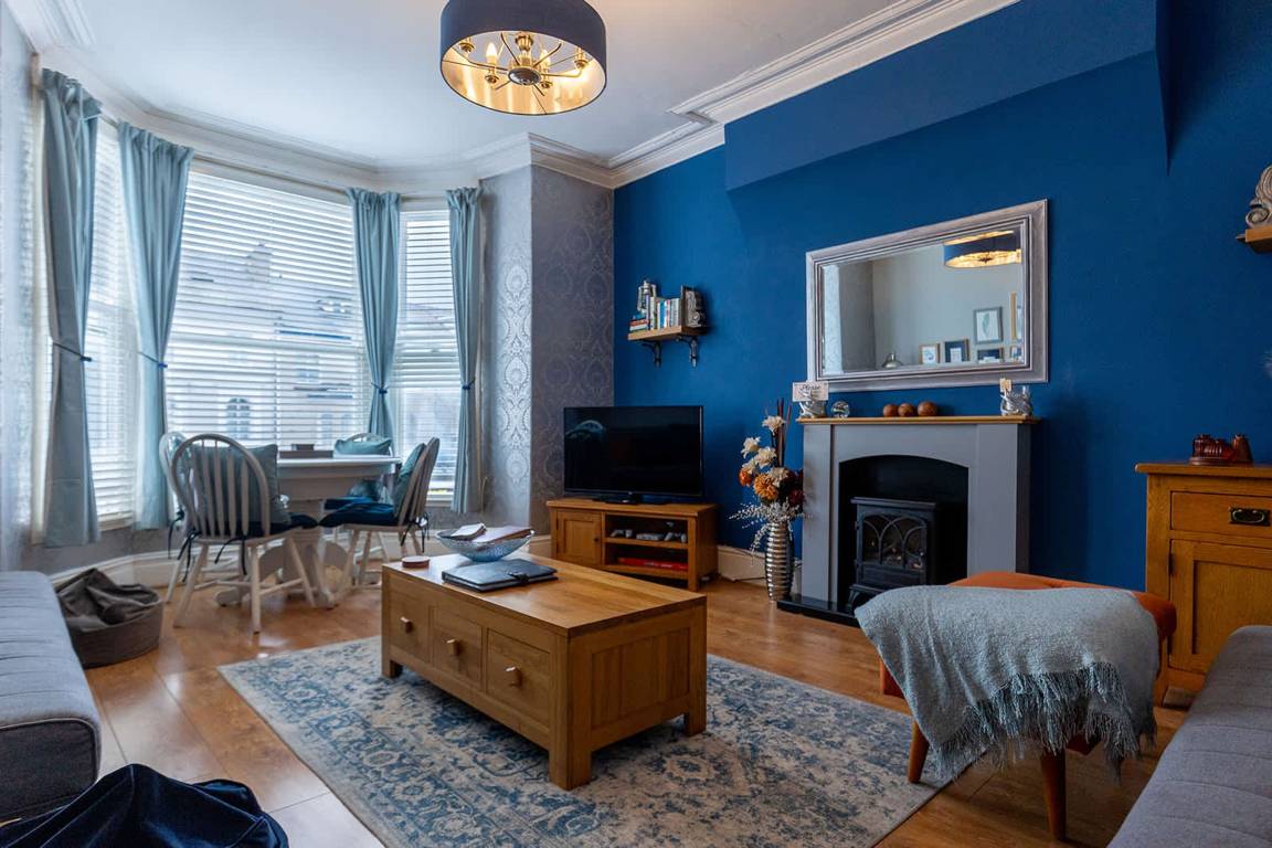 Apartment ∙ 1 Bedroom ∙ 3 Guests - Llandudno