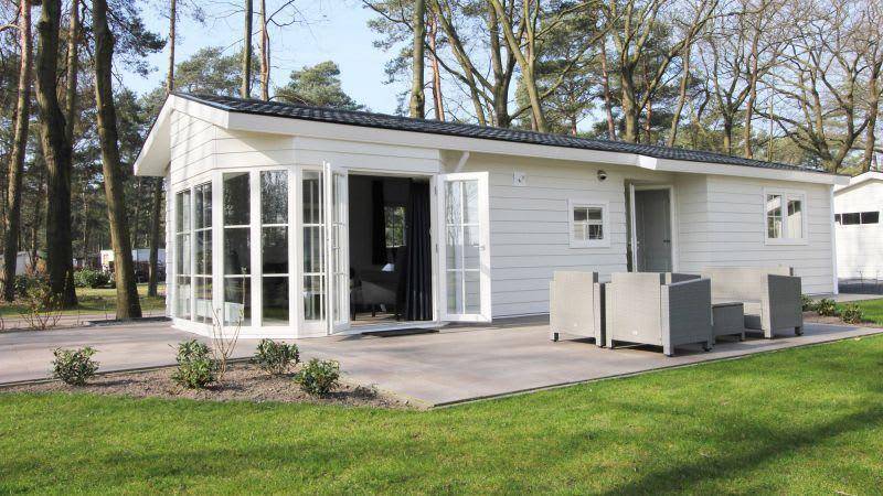 Bungalow ∙ 2 Bedrooms ∙ 4 Guests - Venlo