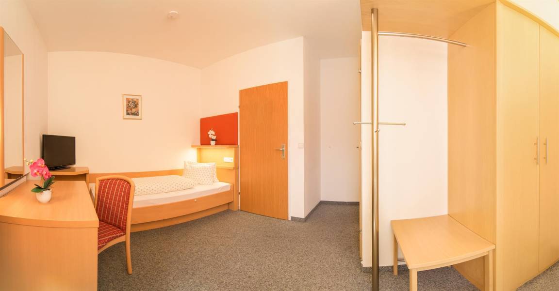 18 M² Hotel ∙ 1 Bedroom ∙ 1 Guest - Innsbruck