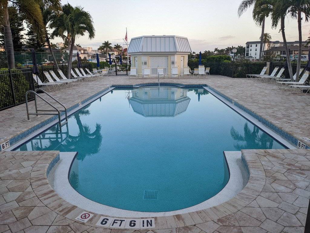 135 M² Condo ∙ 2 Bedrooms ∙ 5 Guests - Marco Island, FL