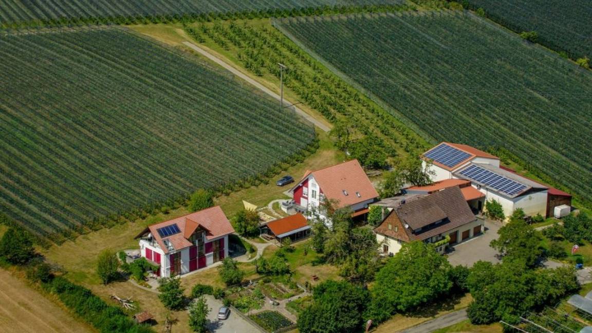 70 M² Ferienwohnung ∙ 3 Schlafzimmer ∙ 7 Gäste - Bodensee