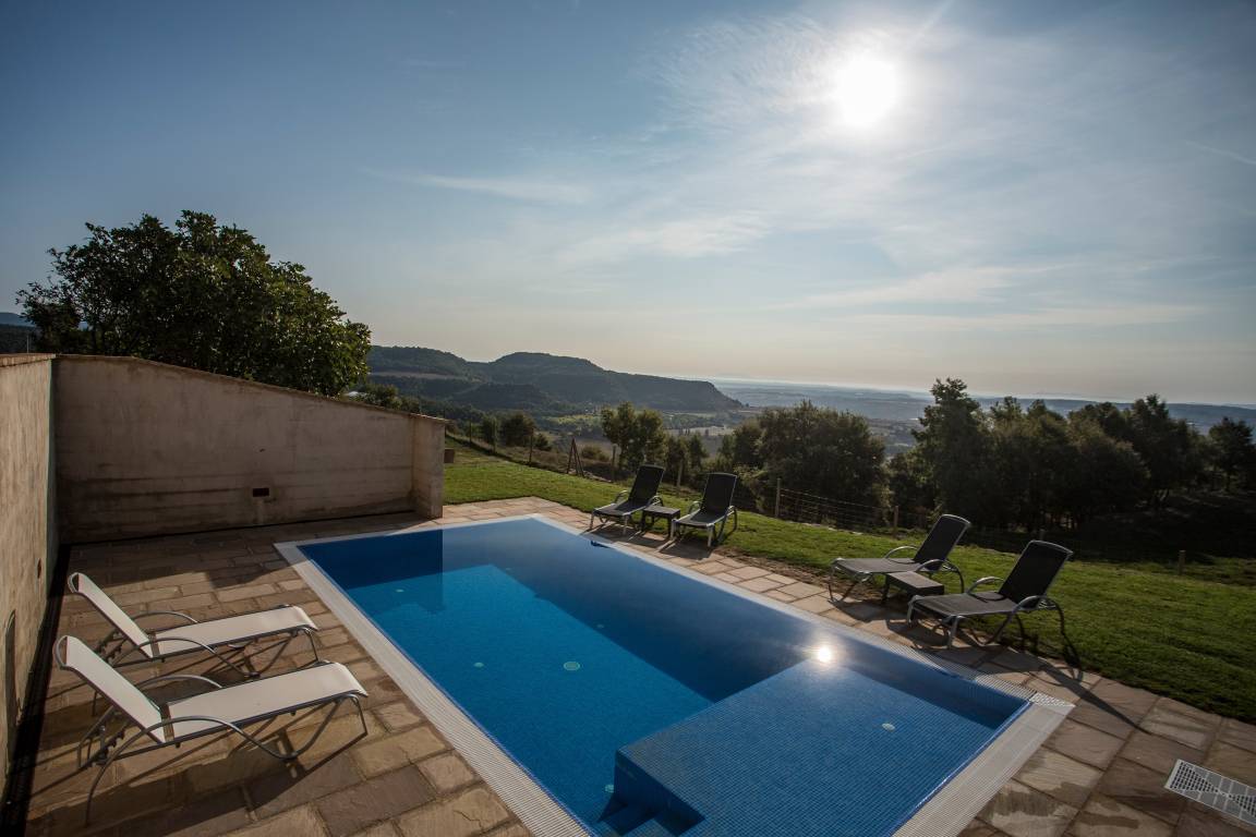 260 M² Maison De Vacances ∙ 6 Chambres ∙ 16 Personnes - Solsona