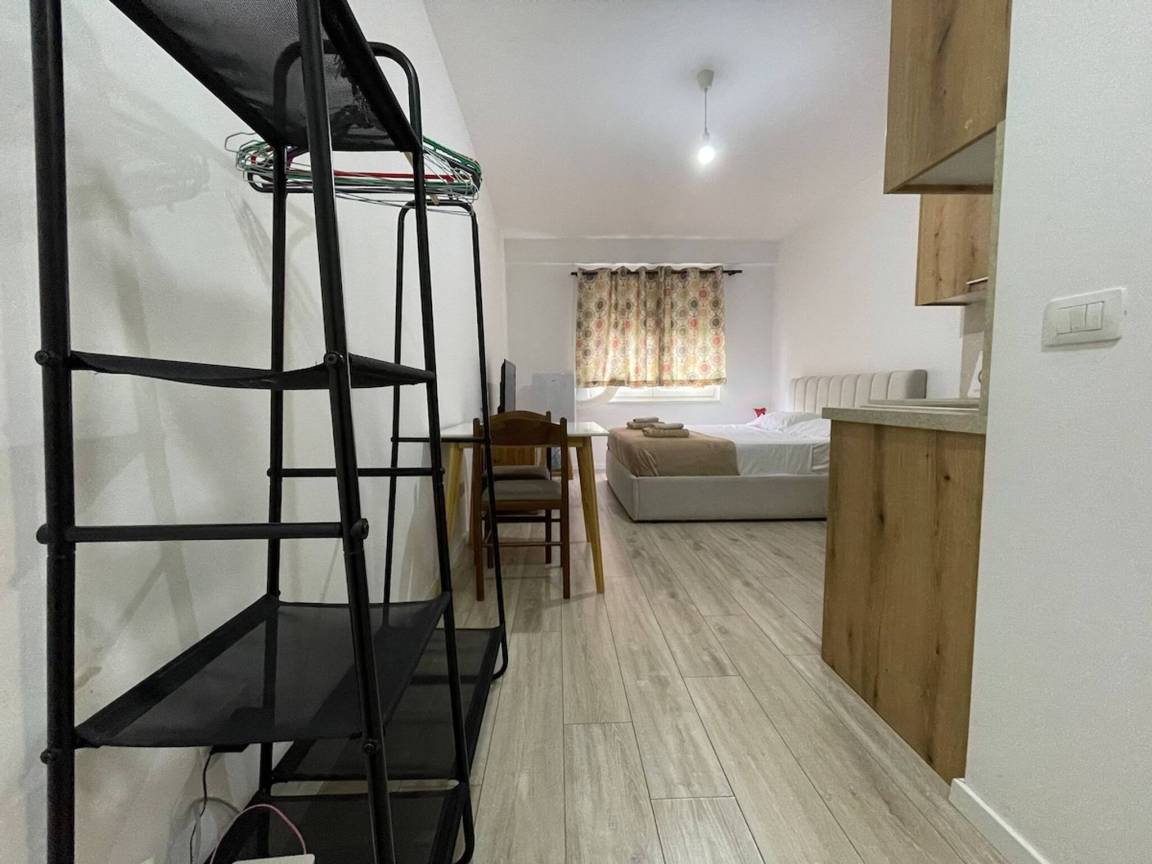 30 M² Studio Flat ∙ 1 Bedroom ∙ 2 Guests - Tirana