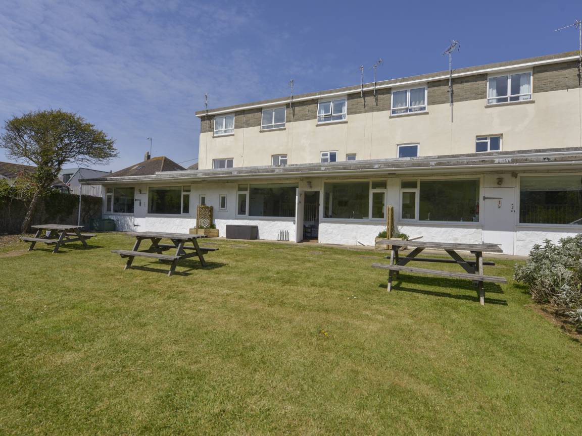 Cottage ∙ 2 Bedrooms ∙ 4 Guests - Bigbury-on-Sea