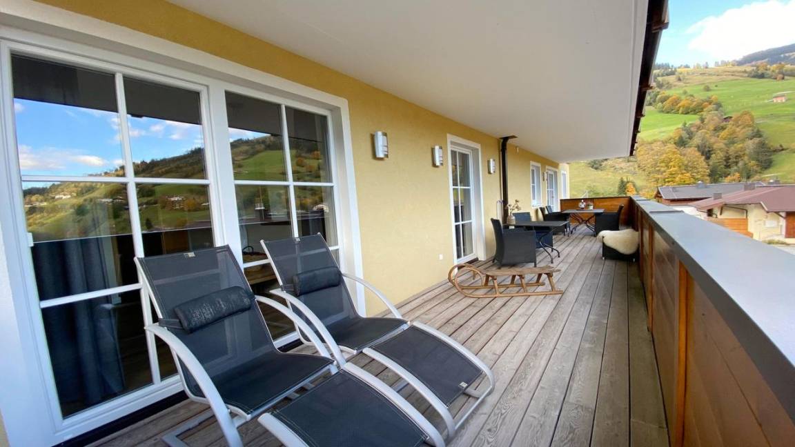 Apartment ∙ 3 Bedrooms ∙ 8 Guests - Saalbach-Hinterglemm