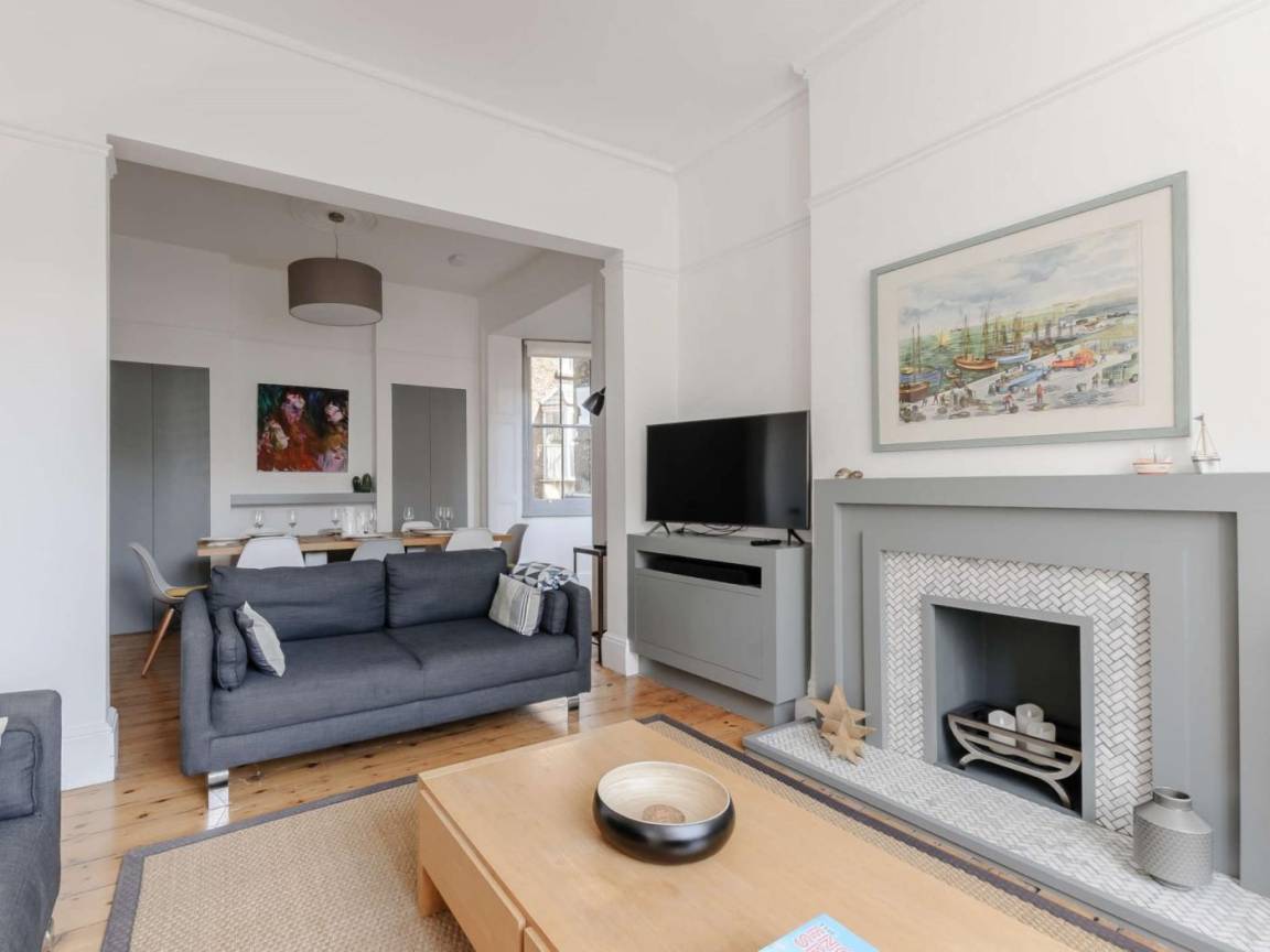 Cottage ∙ 4 Bedrooms ∙ 8 Guests - Broadstairs