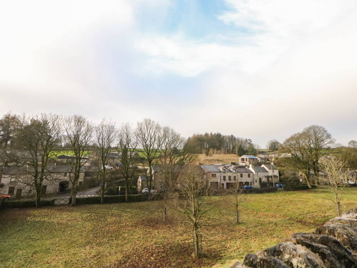Cottage ∙ 2 Bedrooms ∙ 4 Guests - Tideswell