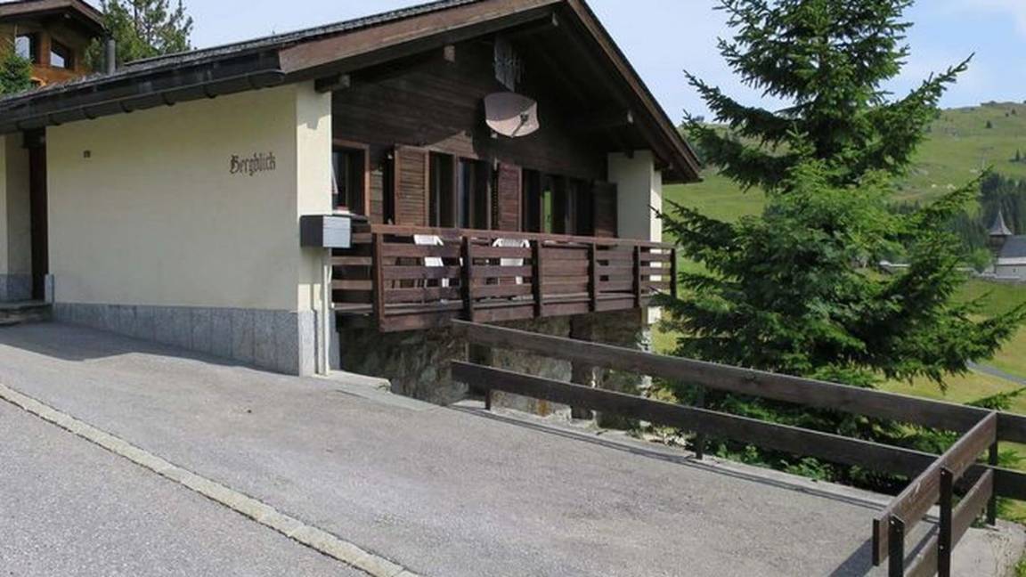 74 M² Ferienwohnung ∙ 2 Schlafzimmer ∙ 6 Gäste - Lenzerheide (Lai)