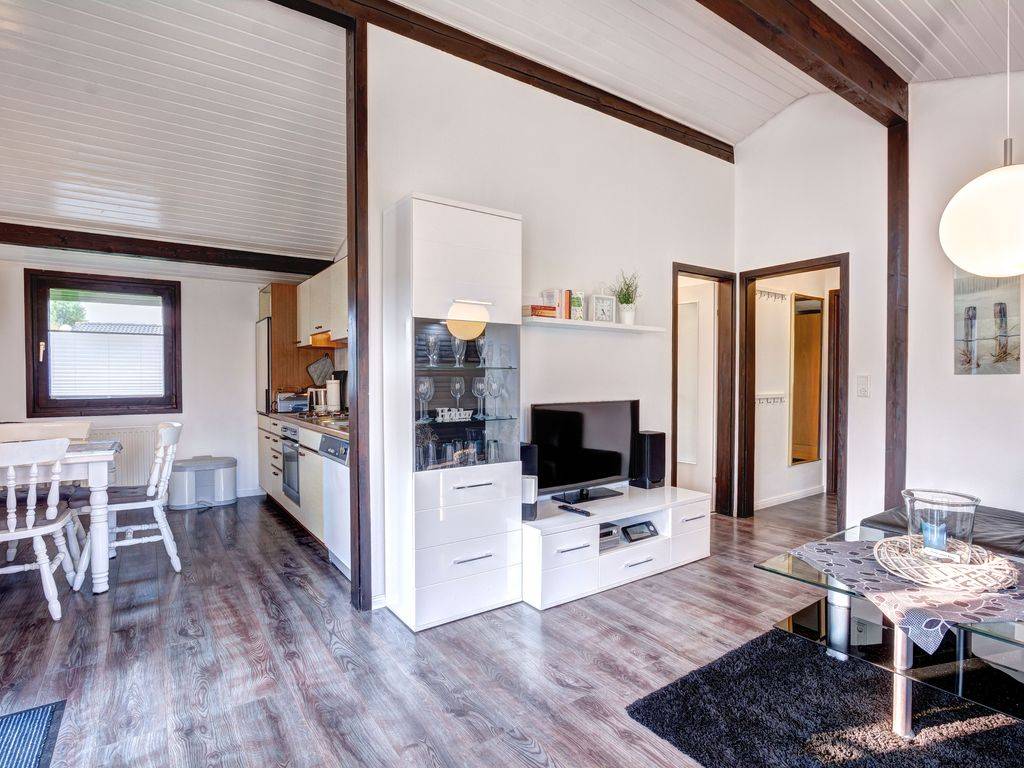 65 M² Holiday Park ∙ 2 Bedrooms ∙ 4 Guests - Butjadingen