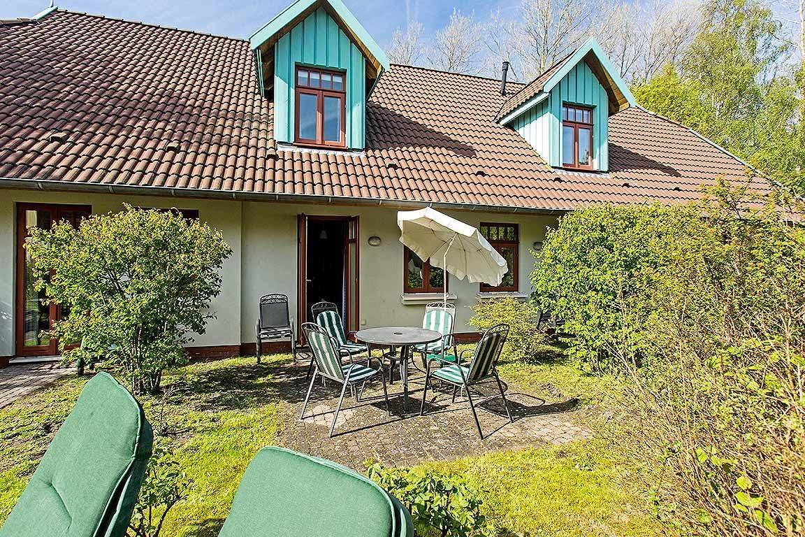56 M² Ferienhaus ∙ 2 Schlafzimmer ∙ 4 Gäste - Ahrenshoop