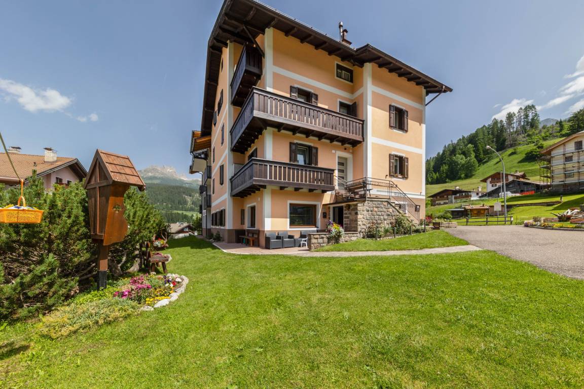 70 M² Appartamento Vacanza ∙ 2 Camere Da Letto ∙ 5 Ospiti - Nova Levante