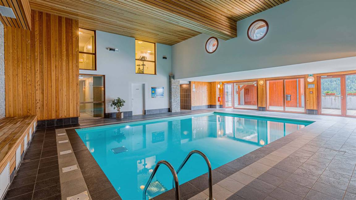 60 M² Appartement ∙ 2 Chambres ∙ 6 Personnes - Allemont