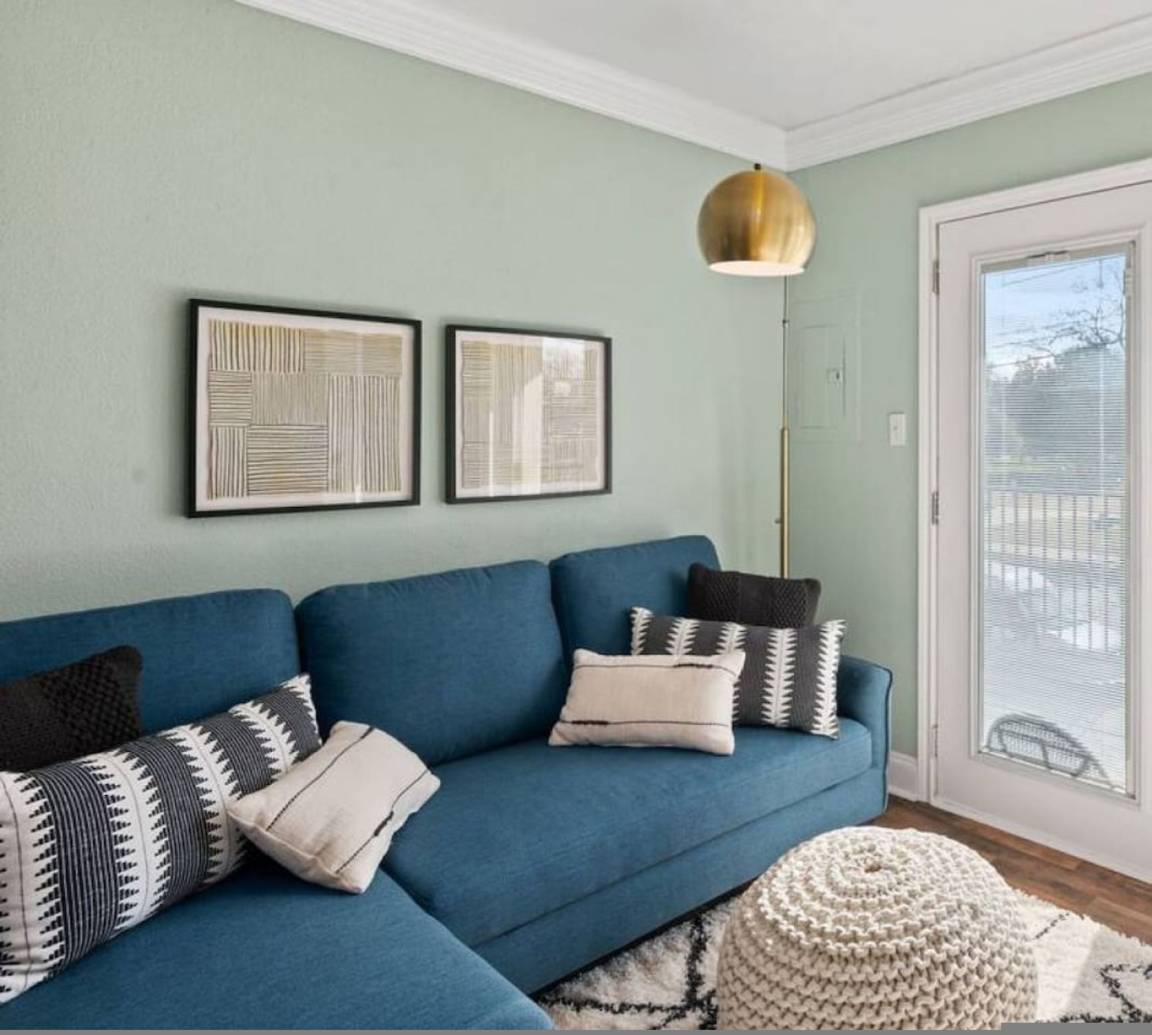 Apartment ∙ 1 Bedroom ∙ 4 Guests - Denton, TX