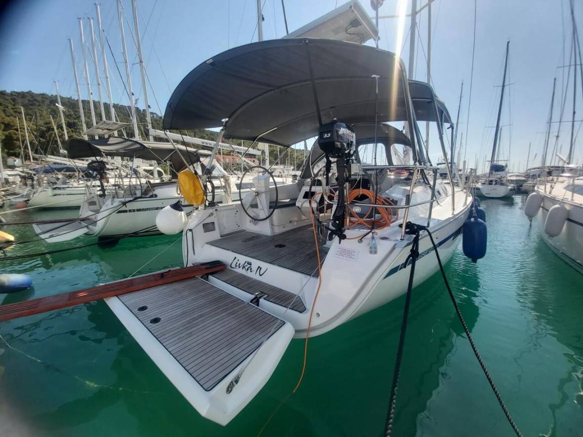 12 M² Hausboot ∙ 2 Schlafzimmer ∙ 4 Gäste - Split