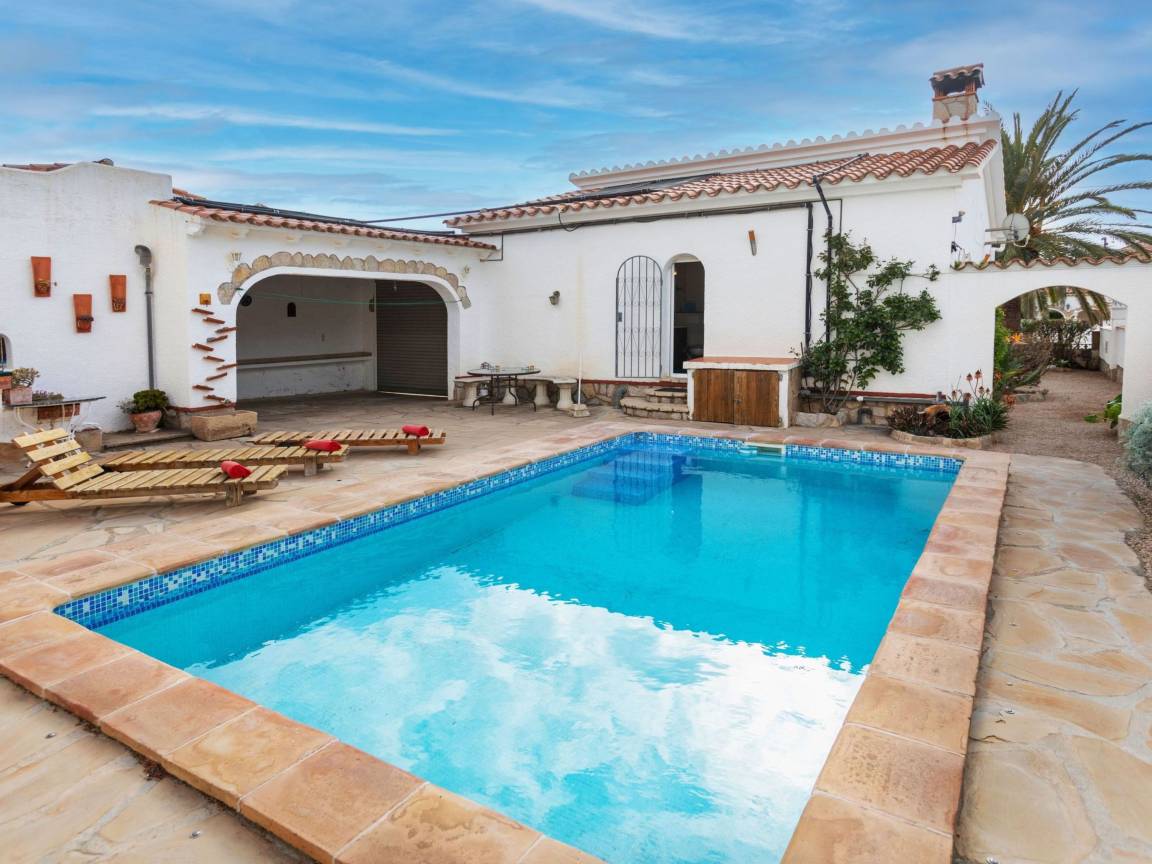 90 M² Villa ∙ 1 Bedroom ∙ 4 Guests - Miami Platja