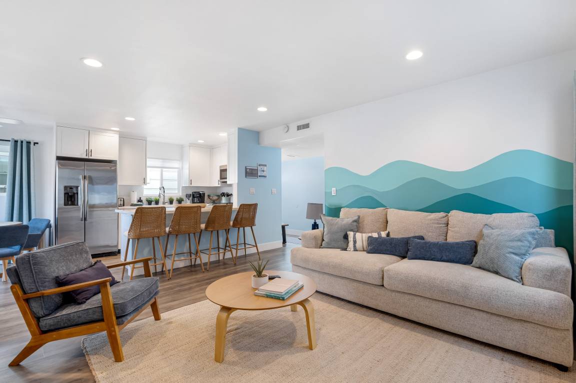 255 M² House ∙ 3 Bedrooms ∙ 8 Guests - Newport