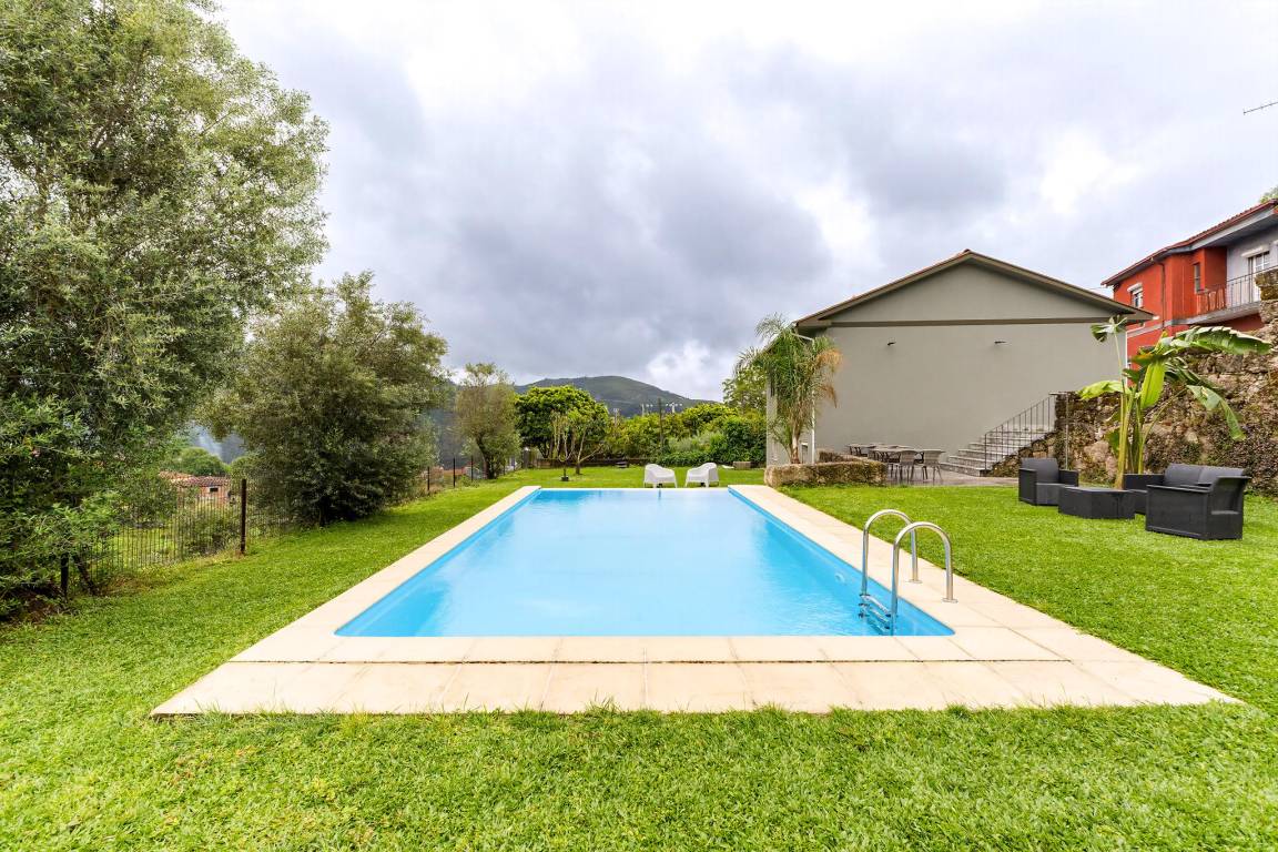 2000 M² Maison De Vacances ∙ 3 Chambres ∙ 6 Personnes - Braga