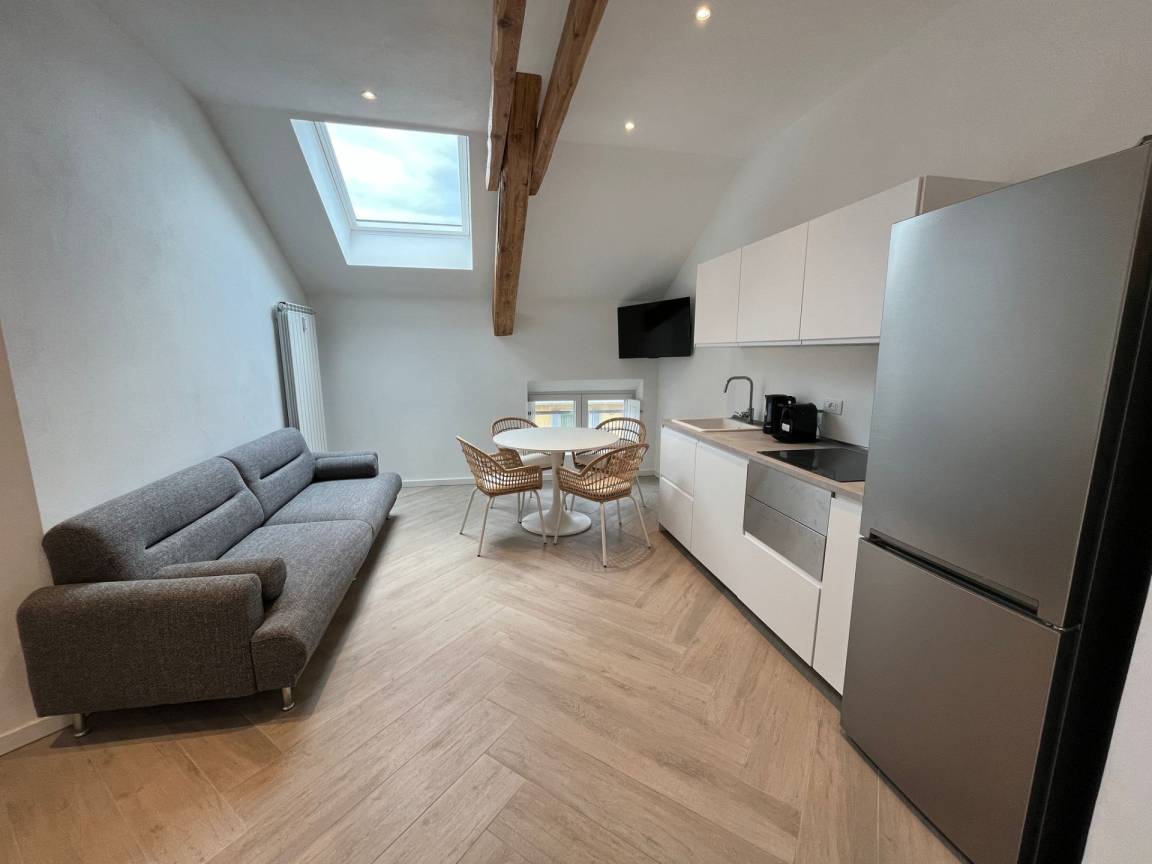 54 M² Apartment ∙ 2 Bedrooms ∙ 3 Guests - Domodossola