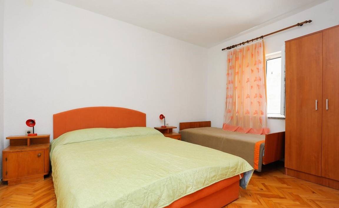 50 M² Ferienwohnung ∙ 2 Schlafzimmer ∙ 5 Gäste - Podaca