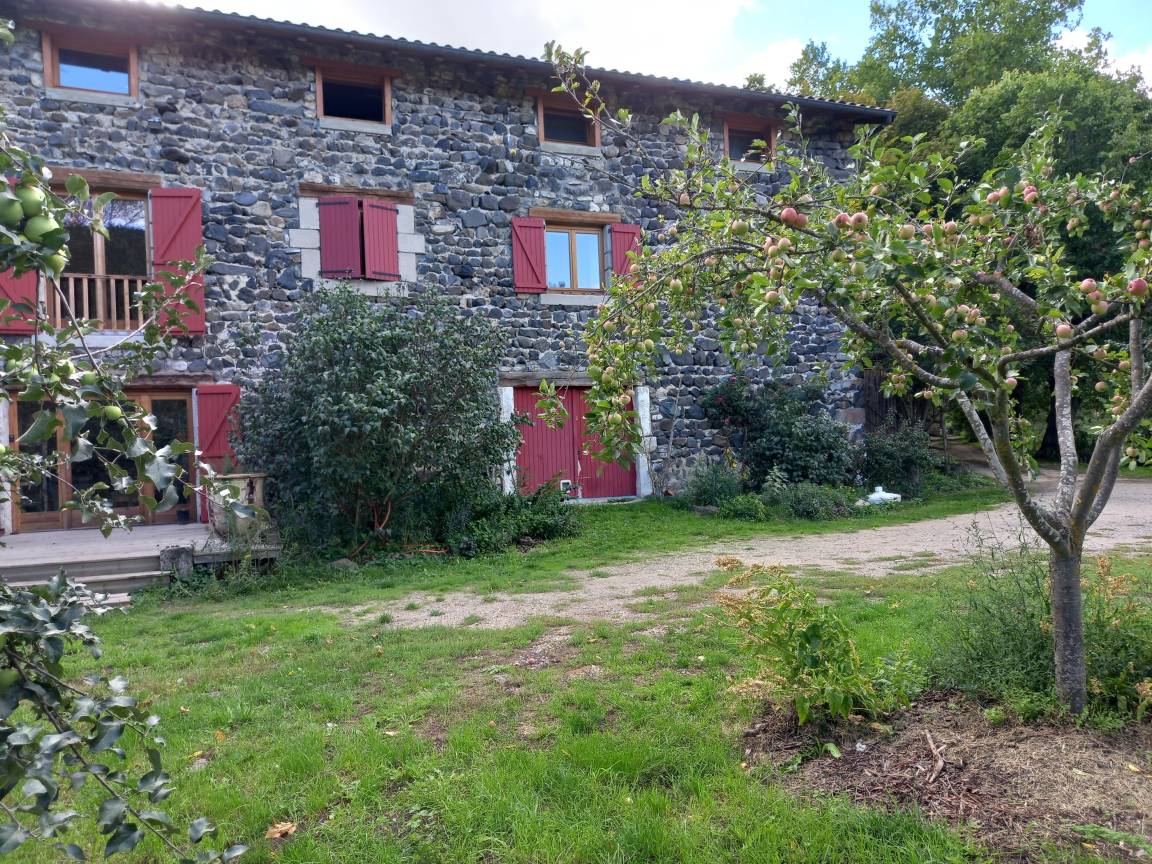 120 M² Maison De Vacances ∙ 4 Chambres ∙ 8 Personnes - Brives-Charensac