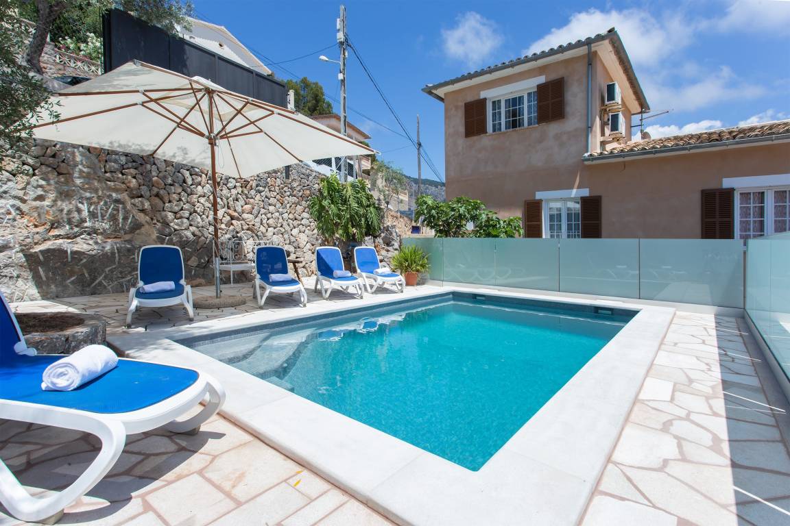 120 M² Apartment ∙ 4 Bedrooms ∙ 8 Guests - Port de Sóller