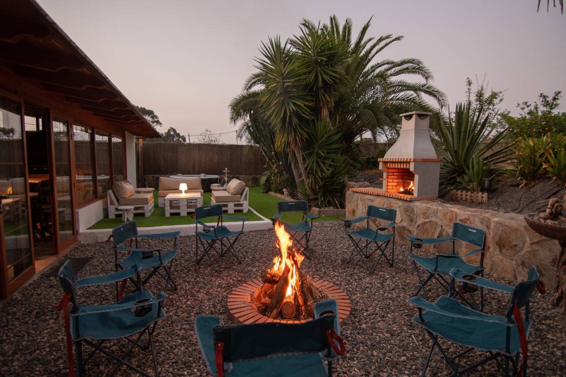 210 M² House ∙ 6 Bedrooms ∙ 12 Guests - Moya