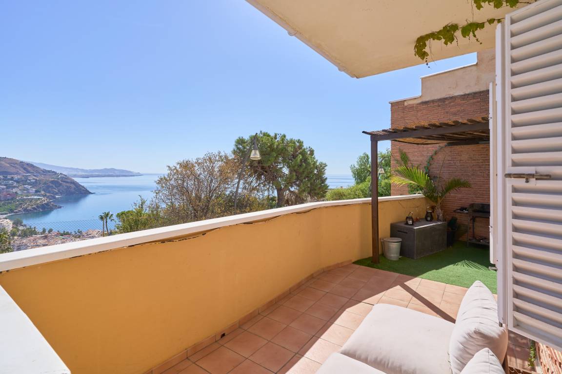 75 M² Apartment ∙ 2 Bedrooms ∙ 5 Guests - Almuñécar