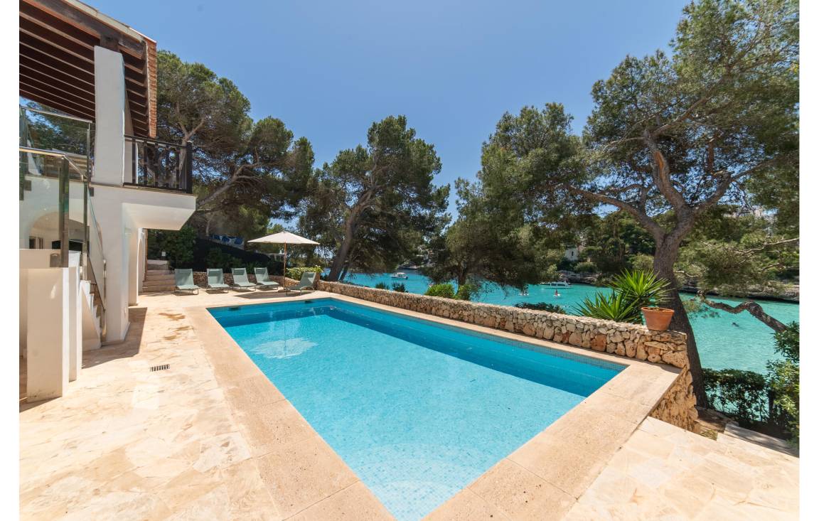 266 M² Ferienhaus ∙ 4 Schlafzimmer ∙ 8 Gäste - Cala d’Or