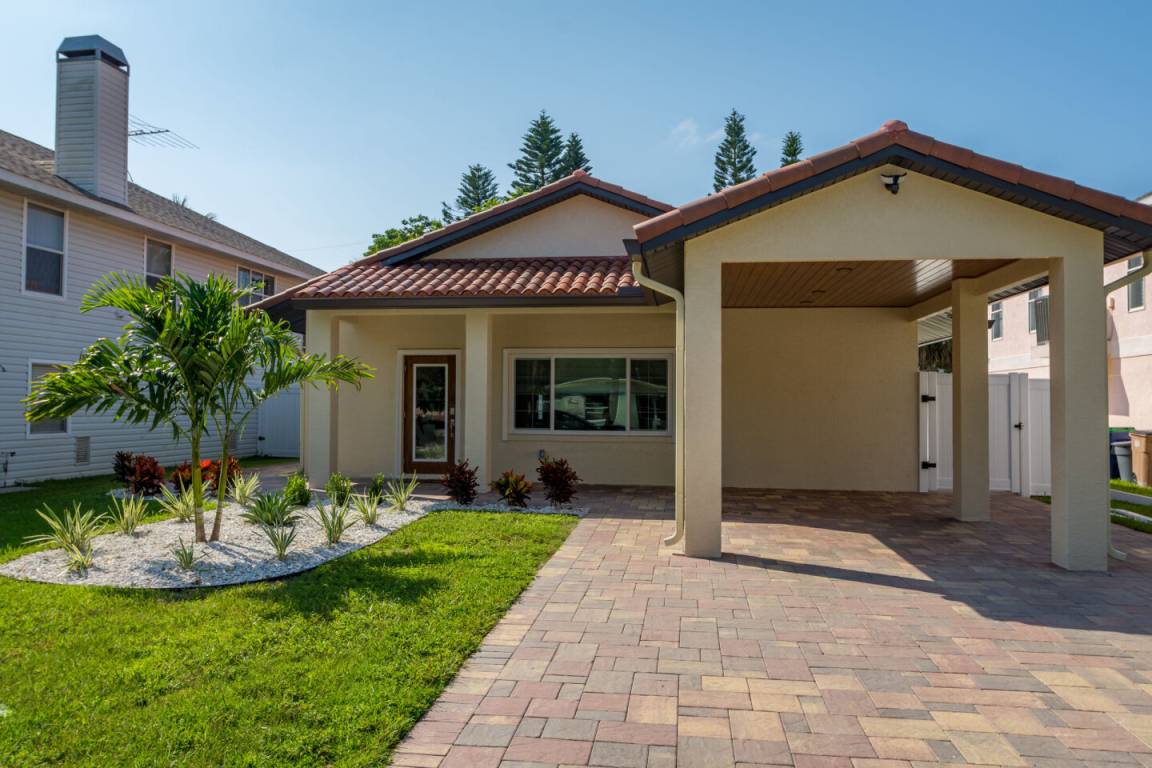 97 M² House ∙ 3 Bedrooms ∙ 8 Guests - Indian Rocks Beach, FL