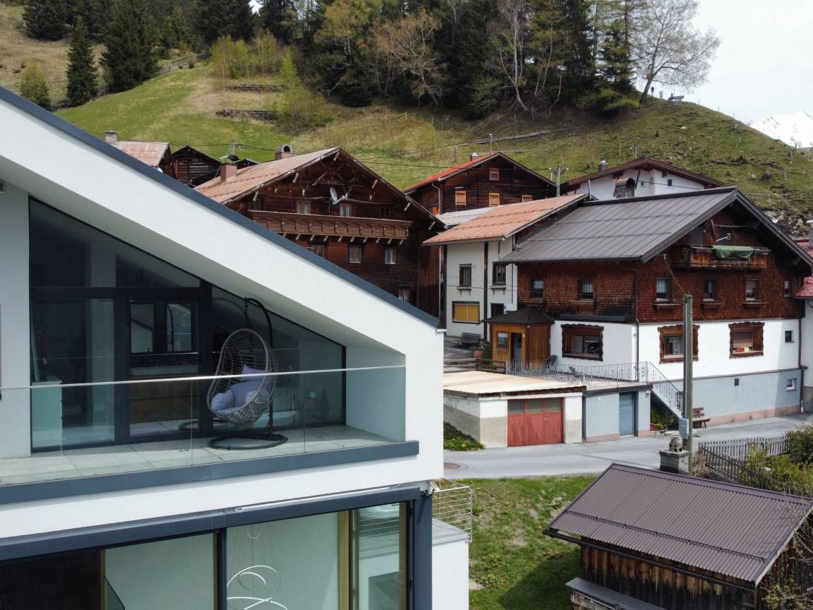 130 M² Ferienhaus ∙ 1 Schlafzimmer ∙ 4 Gäste - Kappl