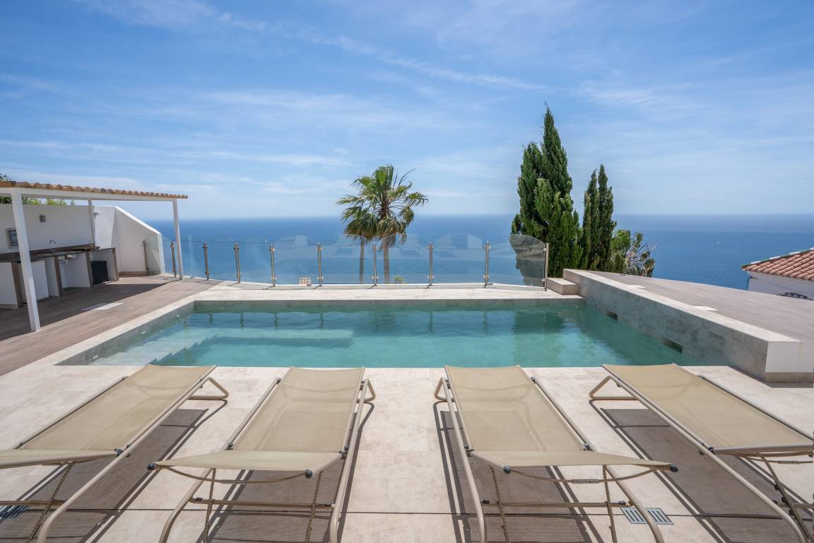 120 M² Villa ∙ 3 Chambres ∙ 6 Personnes - Motril