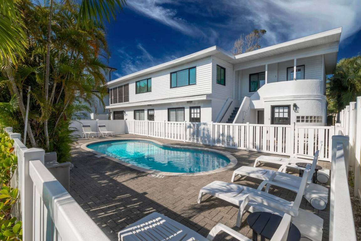167 M² Apartamento ∙ 4 Habitaciones ∙ 8 Huéspedes - Holmes Beach, FL